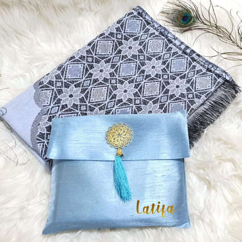 Turquoise Prayer Rug With Pouch - Islamic Gifts